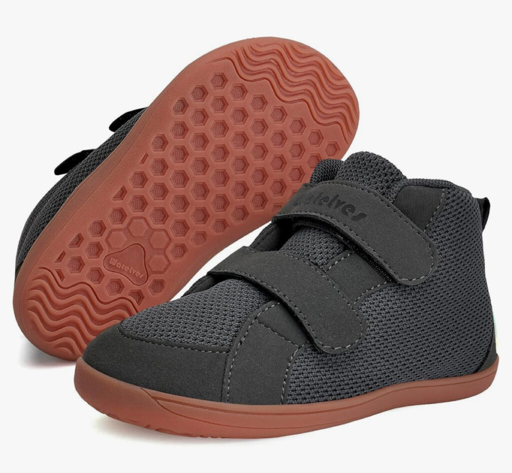 Kid's Shoes For Healthy Foot Development | Get Mom Strong